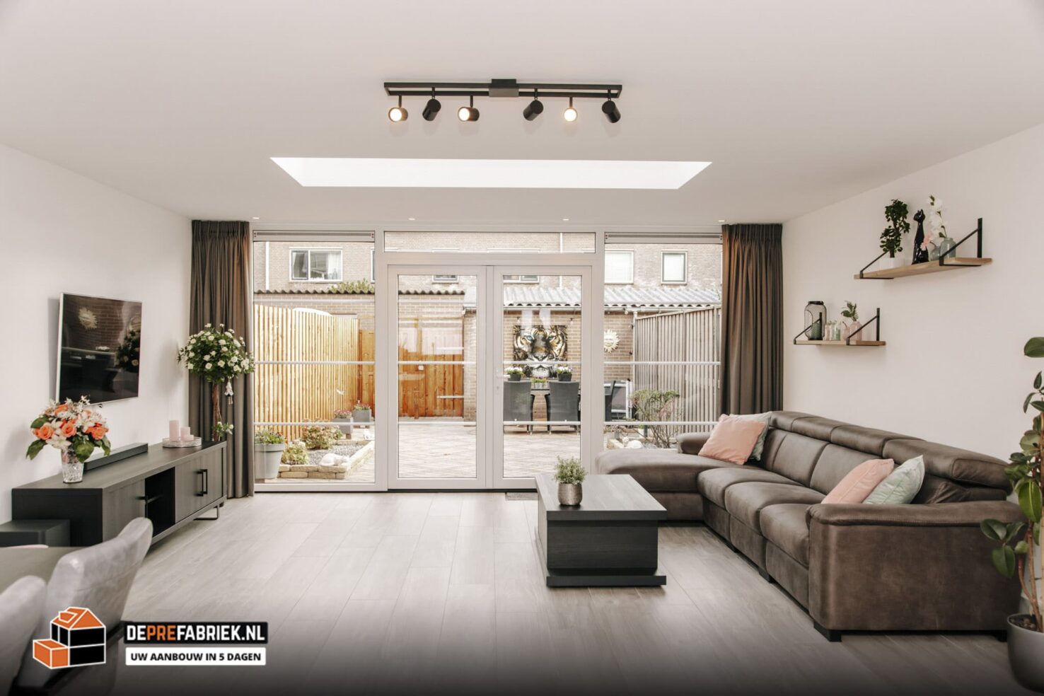 De PreFabriek | Prefab Aanbouw voor uw Huis | Een Uitbouw in 5 dagen